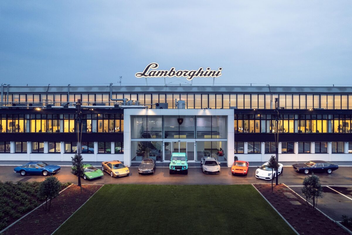 Lamborghini Factory Tour and Test Drive - Book Your Italy